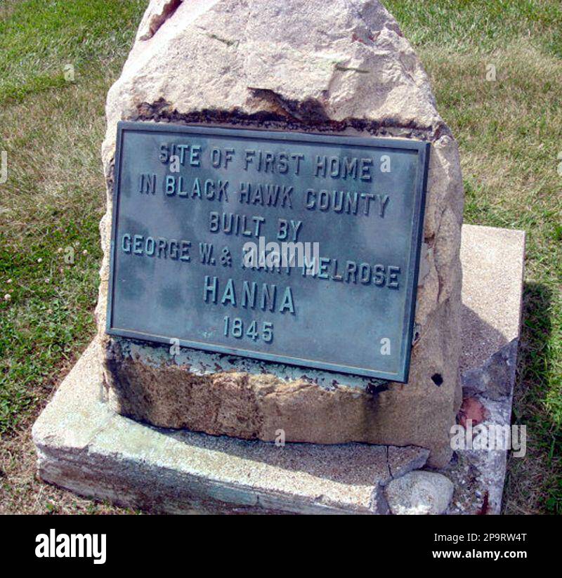 **FILE**This memorial on University Avenue in Waterloo, Iowa marks the ...