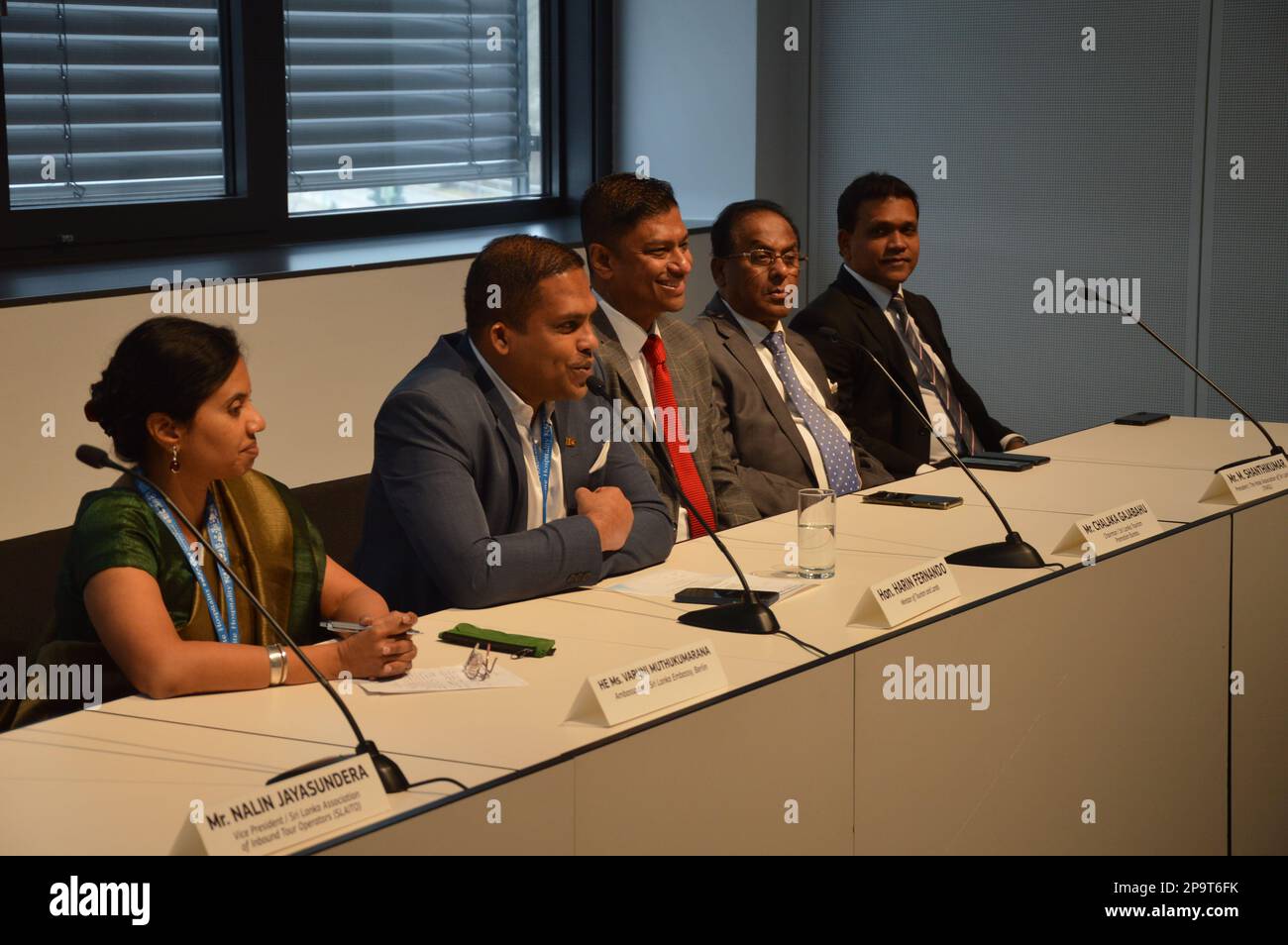 Varuni muthukumarana hi-res stock photography and images - Alamy