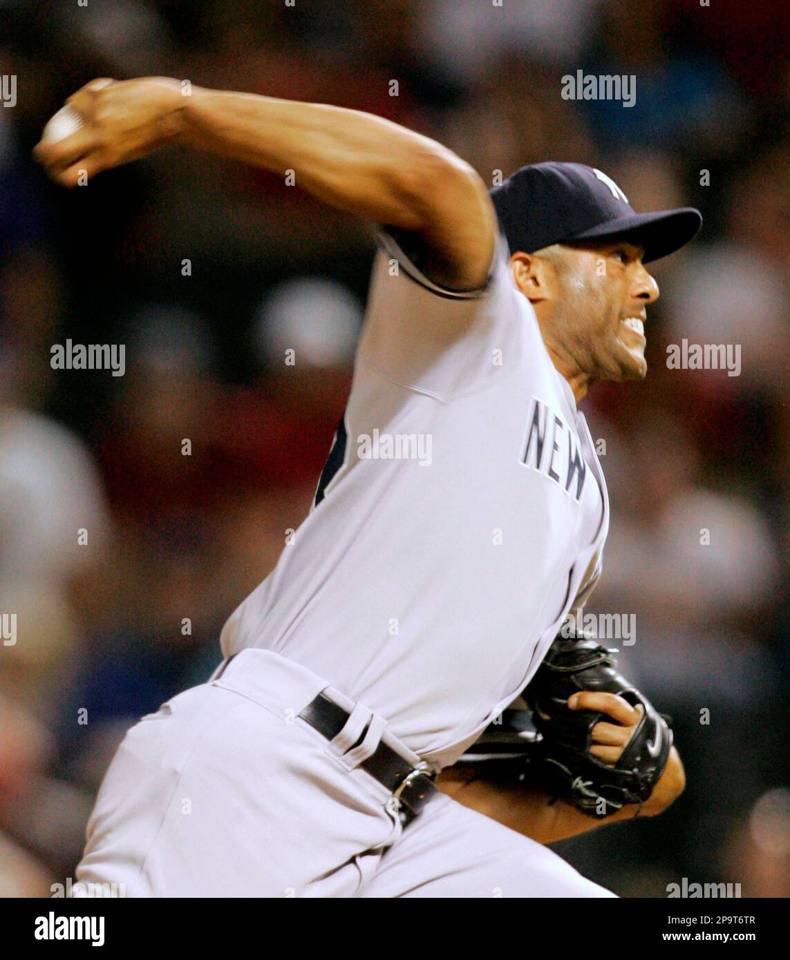 New York Yankees relief pitcher Mariano Rivera delivers to the Texas ...