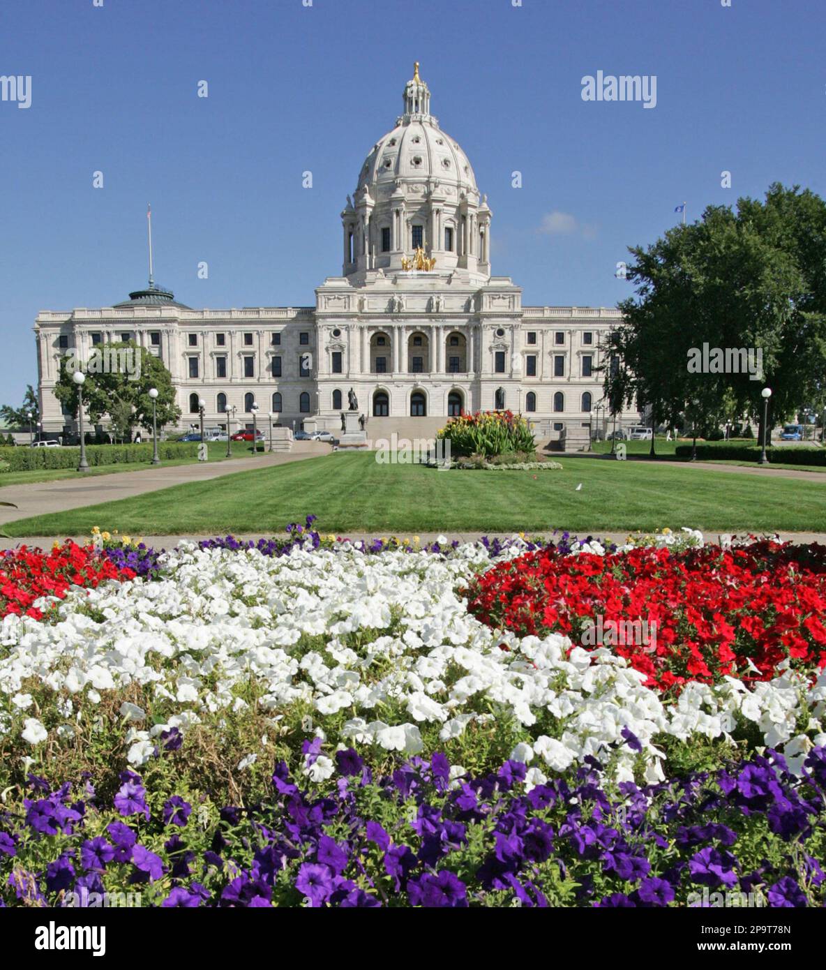 ** FILE ** In this Aug. 30, 2005 file photo, the Minnesota State ...