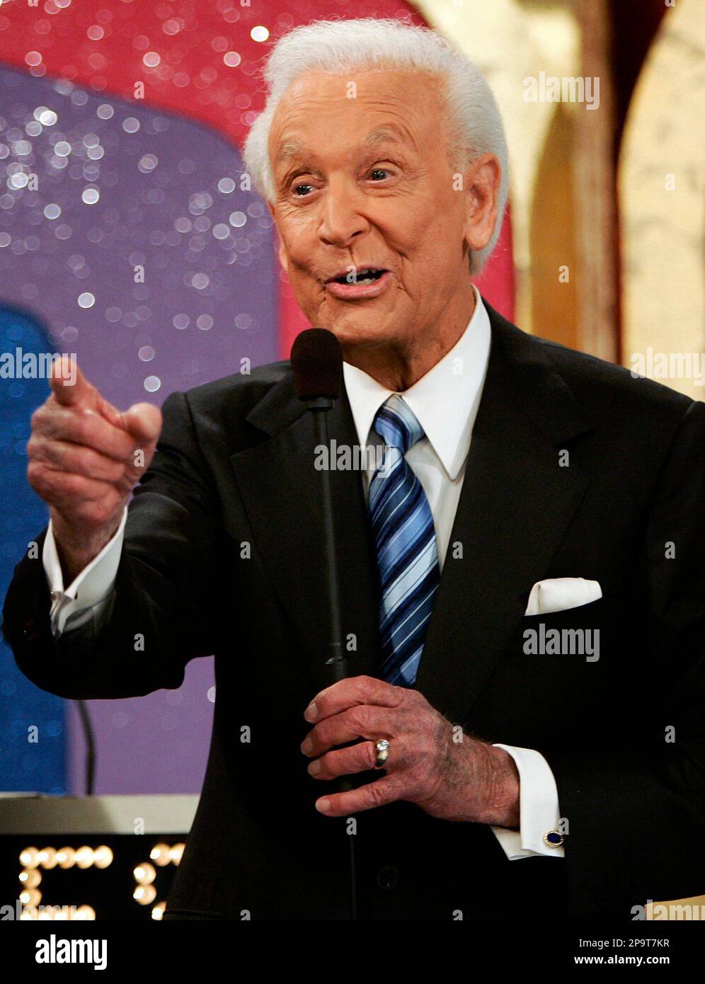 ** FILE ** In this June 6, 2007 file photo, game show host Bob Barker ...