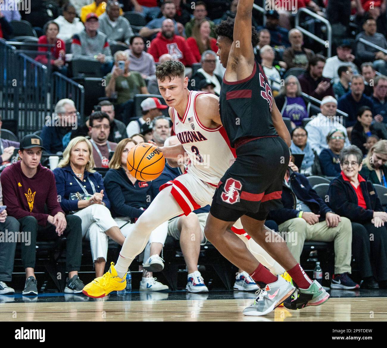 Pelle larsson hi-res stock photography and images - Alamy