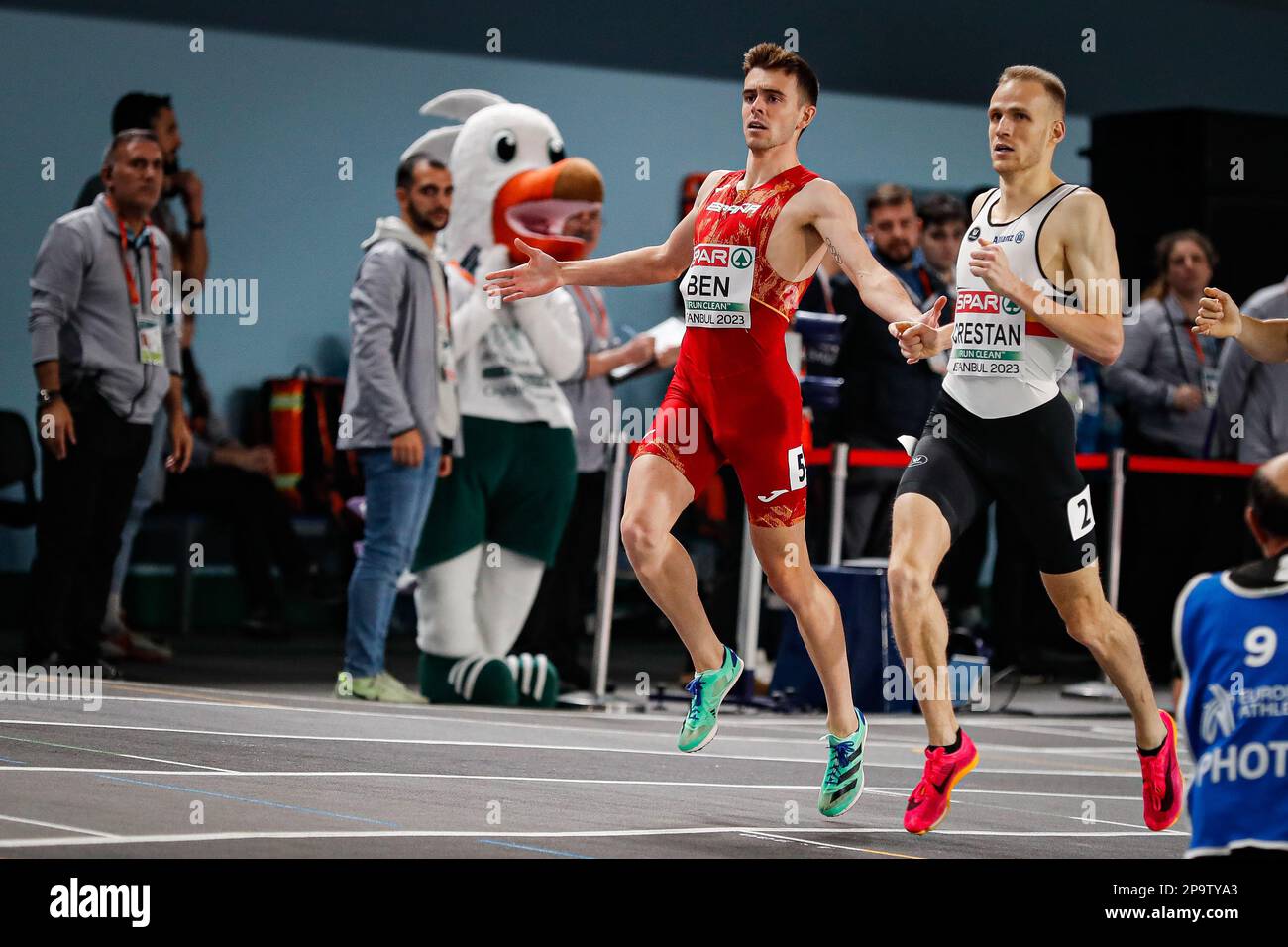 Istanbul, Turkey, 4 March 2023. Adrian Ben of Spain reacts in 800m Men ...