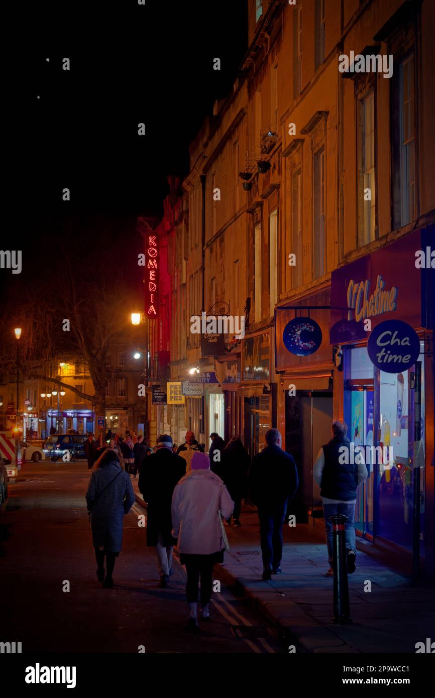 Night bath hi-res stock photography and images - Alamy