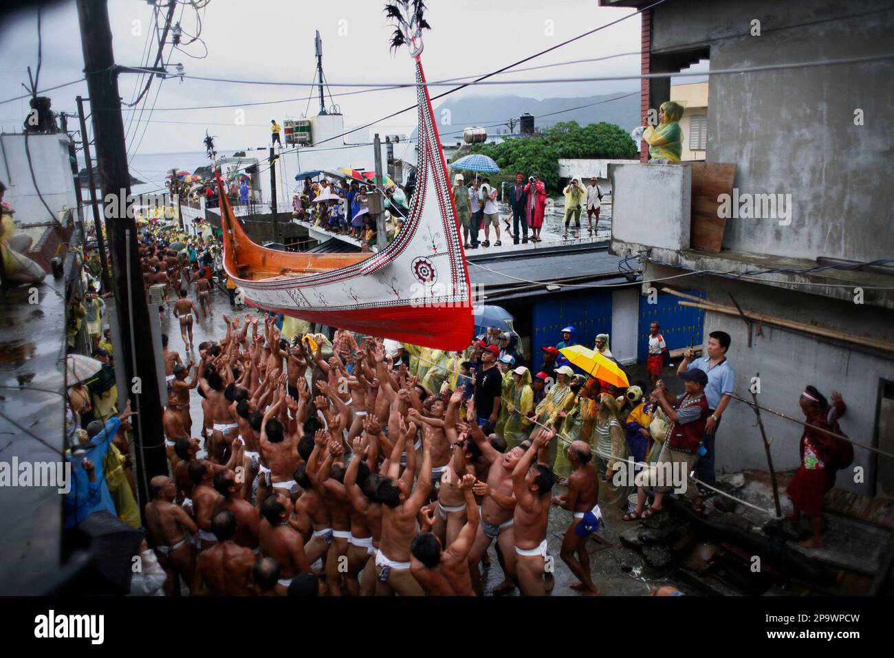 ** ADVANCE FOR MONDAY, JULY 21 ** Aboriginal village members of the Tao ...