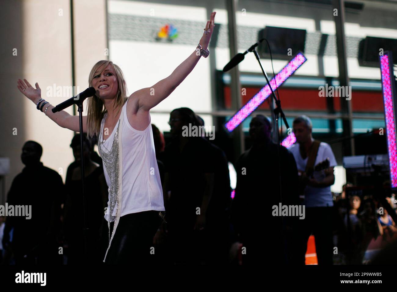 Singer Natasha Bedingfield from Britain, sings in on the NBC "Today ...