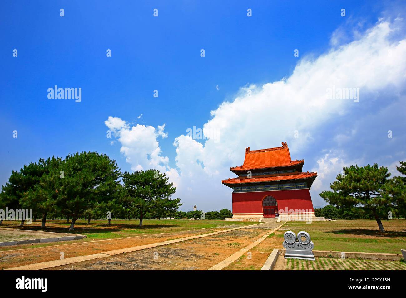 Chinese traditional style of architecture Stock Photo - Alamy