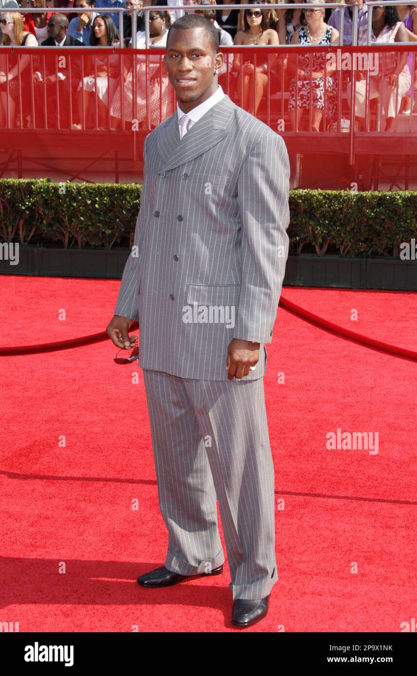 NFL Football player Ken Hamlin arrives at the ESPYs Awards on Wednesday ...