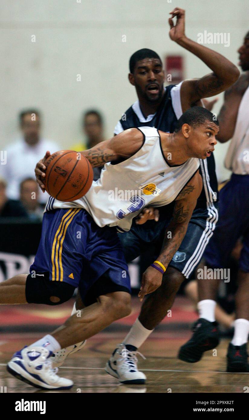 Memphis Grizzlies' O.J. Mayo tries to guard against Los Angeles Lakers ...