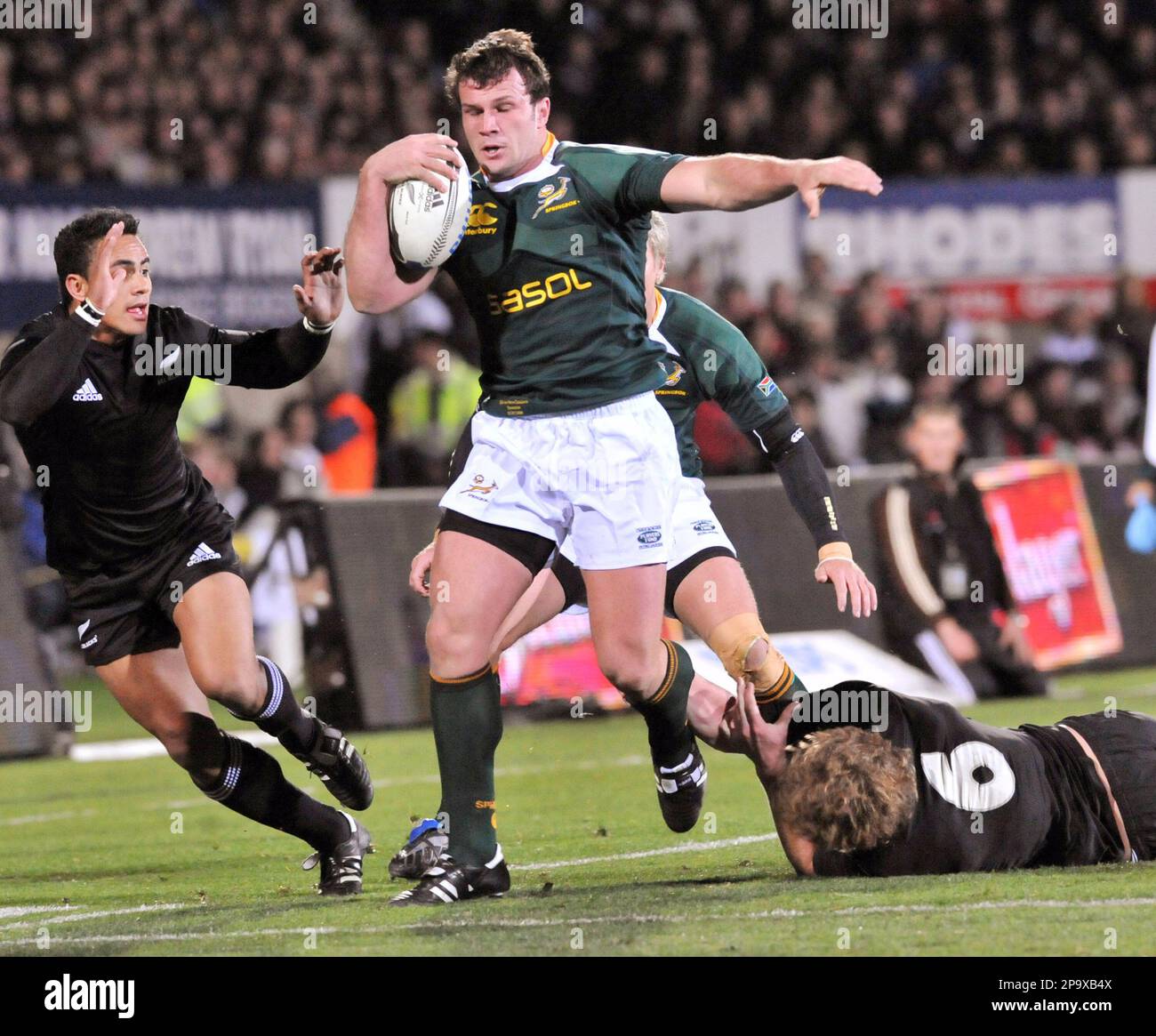 Bismarck Du Plessis Tackle
