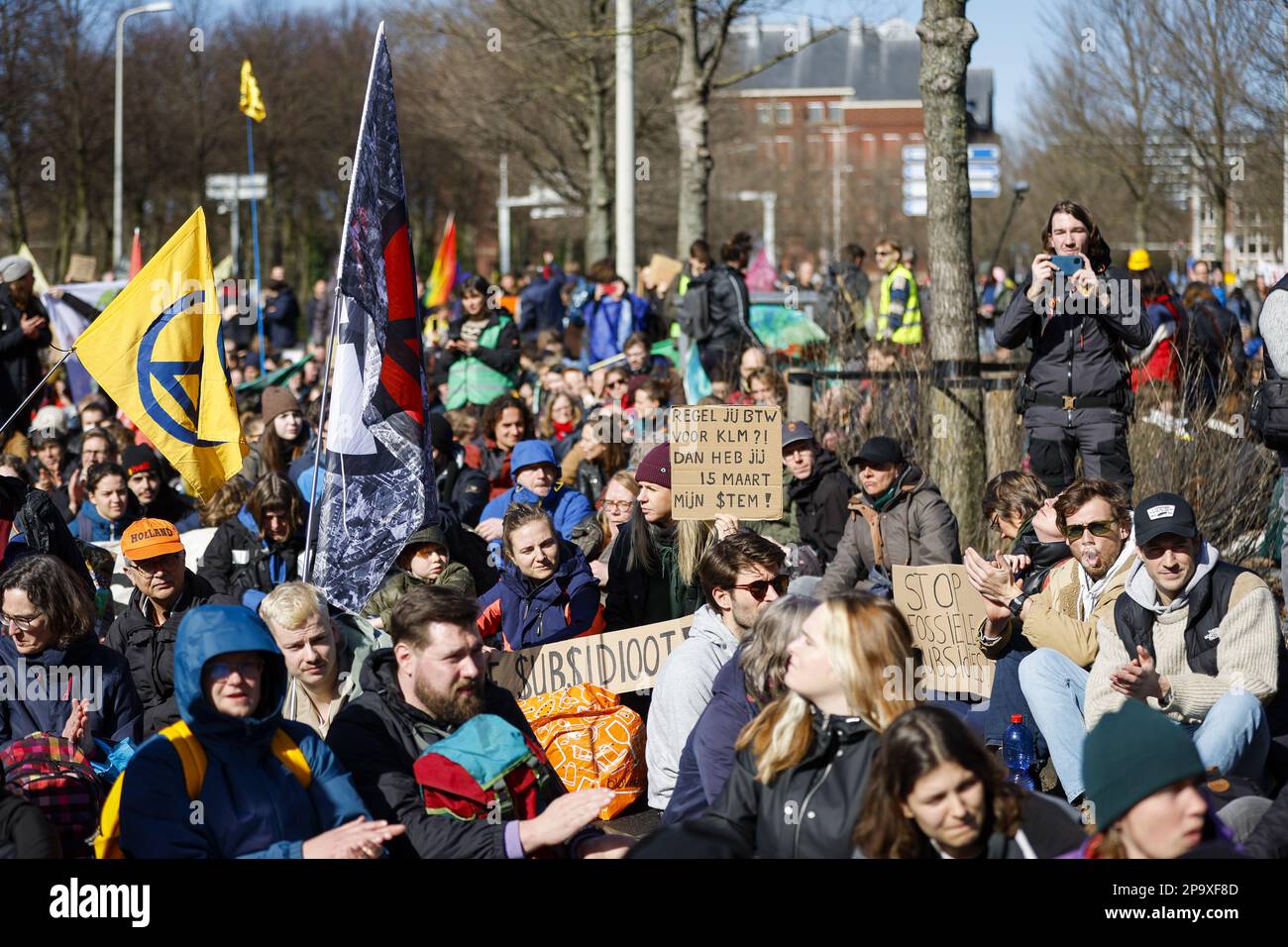 THE HAGUE - Extinction Rebellion (XR) climate activists block the A12 ...