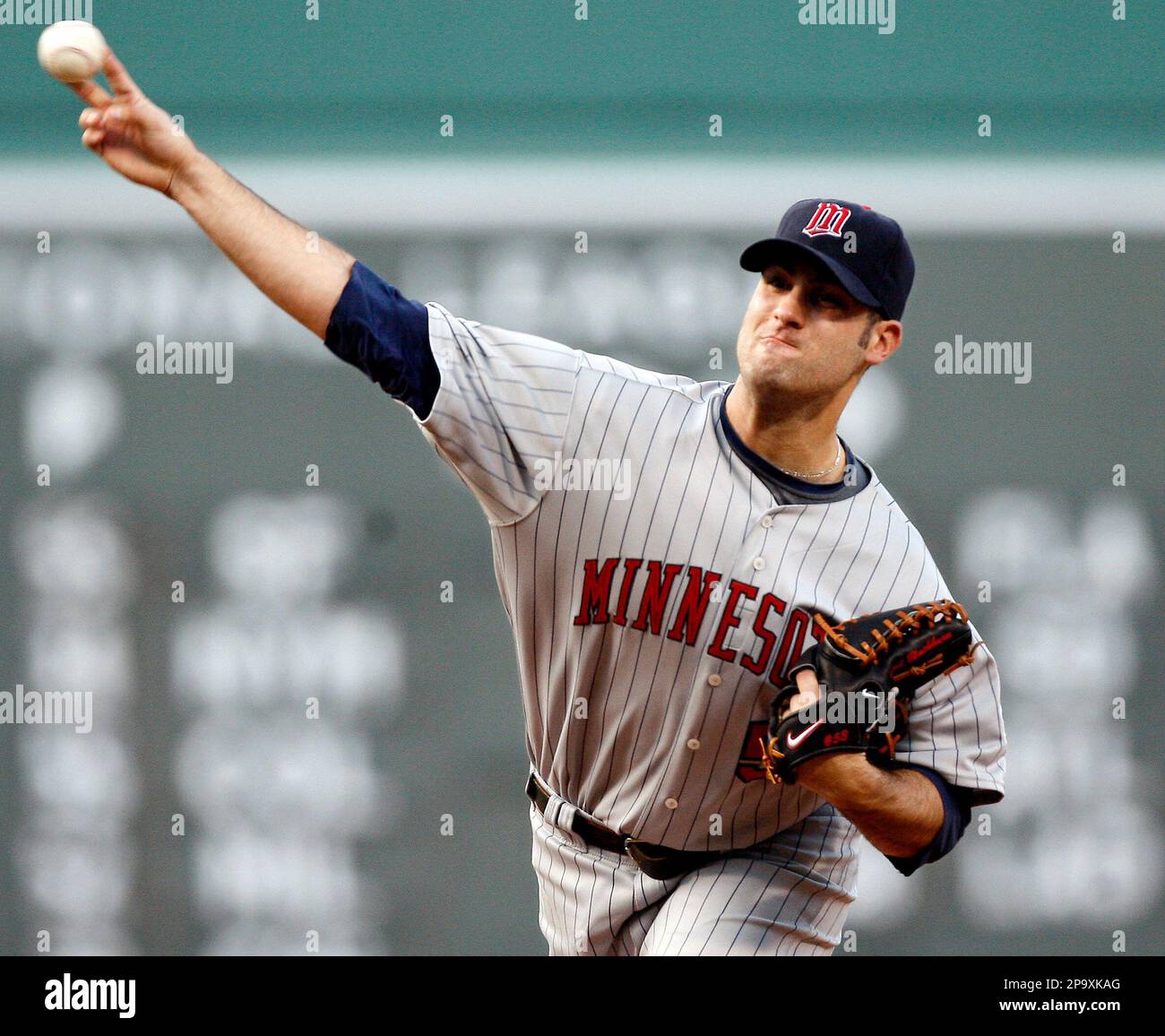 Minnesota Twins starting pitcher Nick Blackburn delivers during the ...