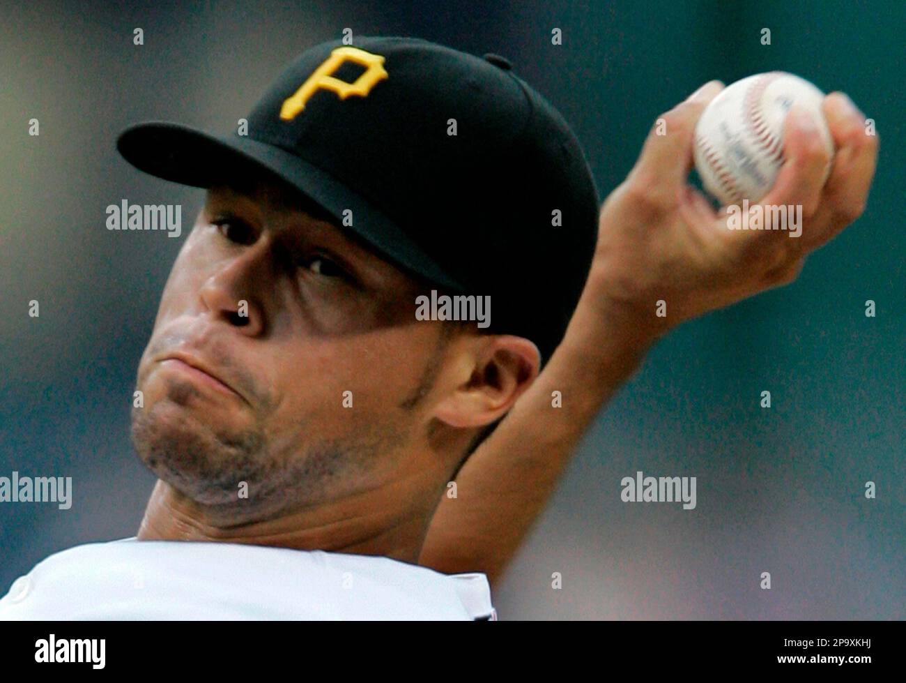 Pittsburgh Pirates pitcher Ian Snell throws against the Houston Astros ...