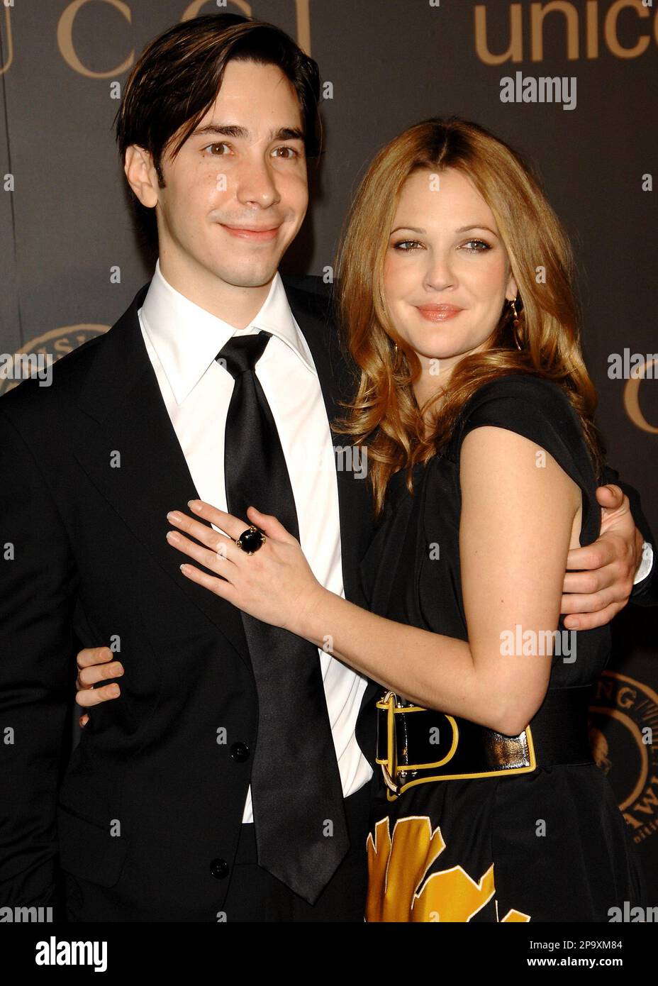 ** FILE ** In this Feb. 6, 2008 file photo, actress Drew Barrymore and ...