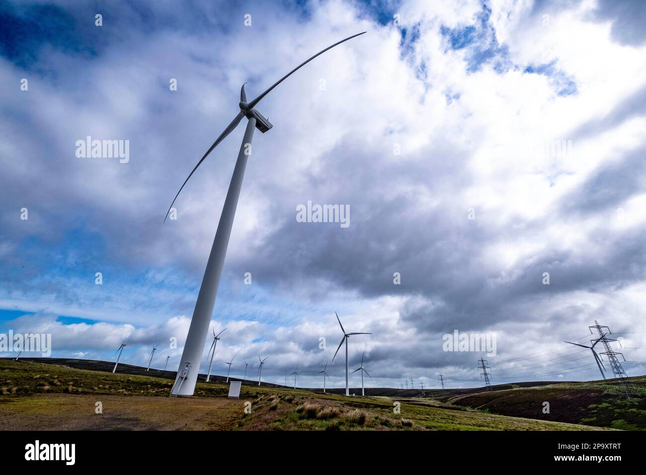 Fallago rig wind farm hi-res stock photography and images - Alamy