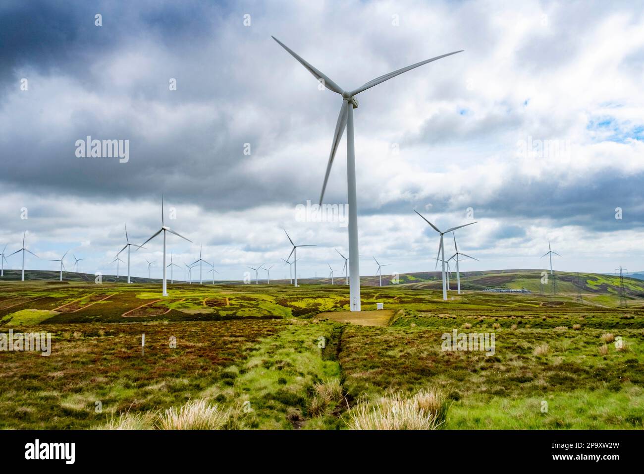 On shore British Windfarms Fallago Rig Windfarm Stock Photo - Alamy