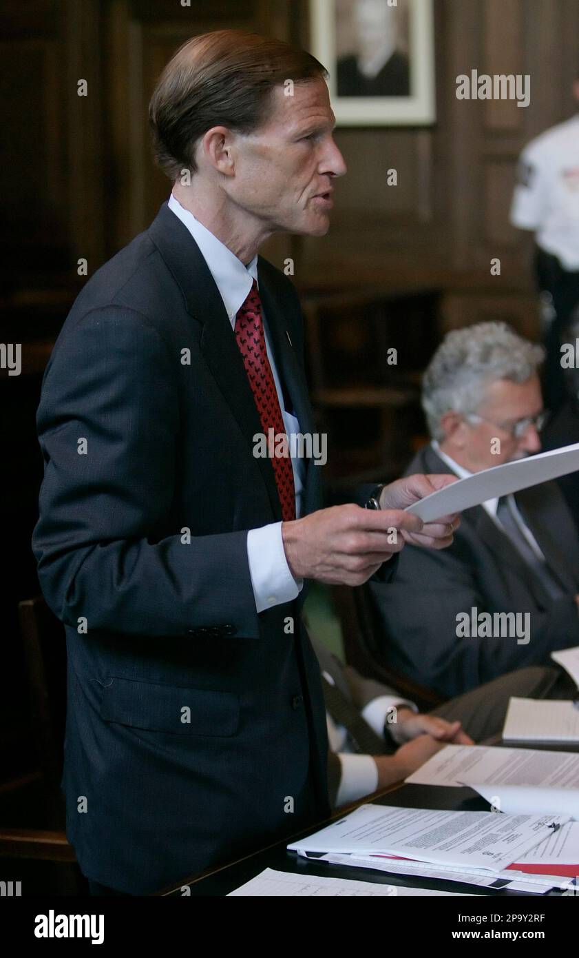 Connecticut state Attorney Richard Blumenthal argues for the denial of ...