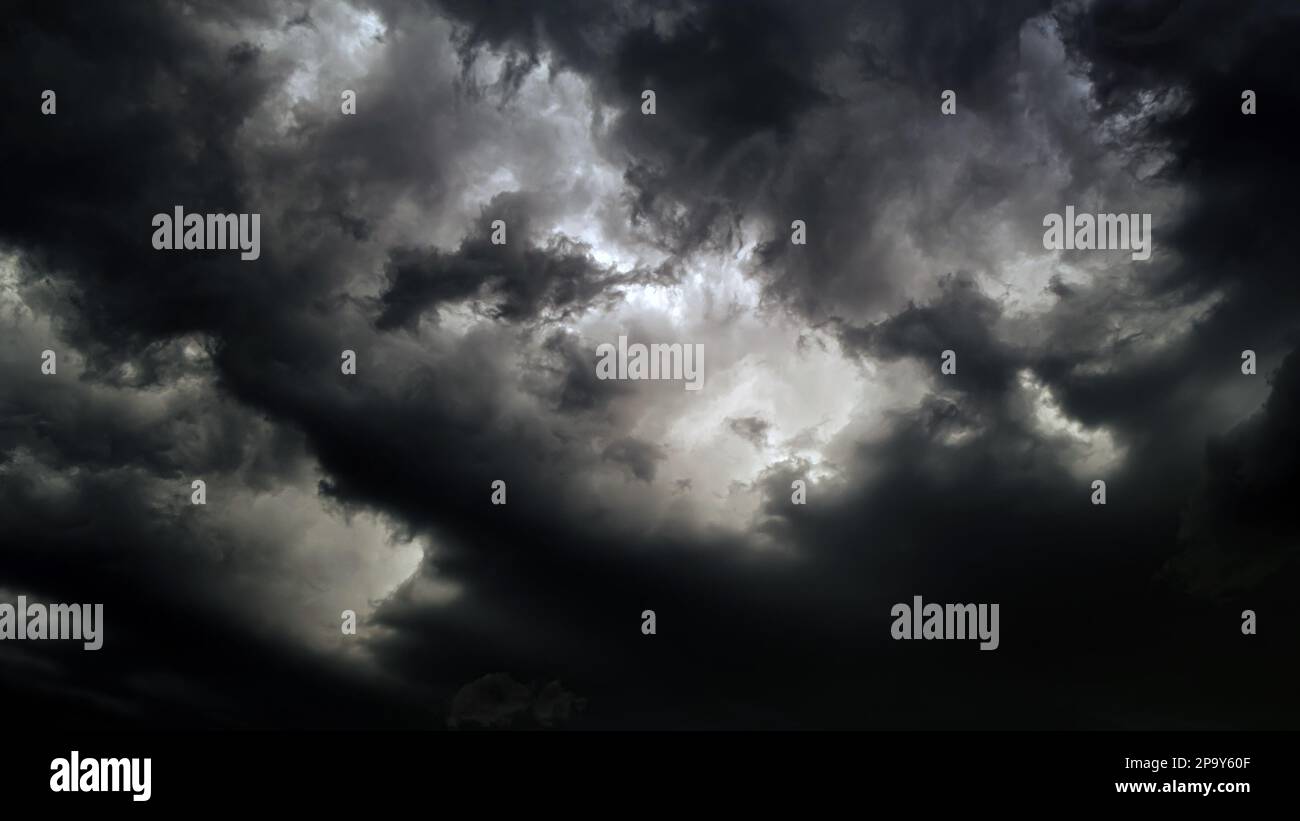 Dramatic Rain Clouds Background in the Stormy Weather Stock Photo - Alamy