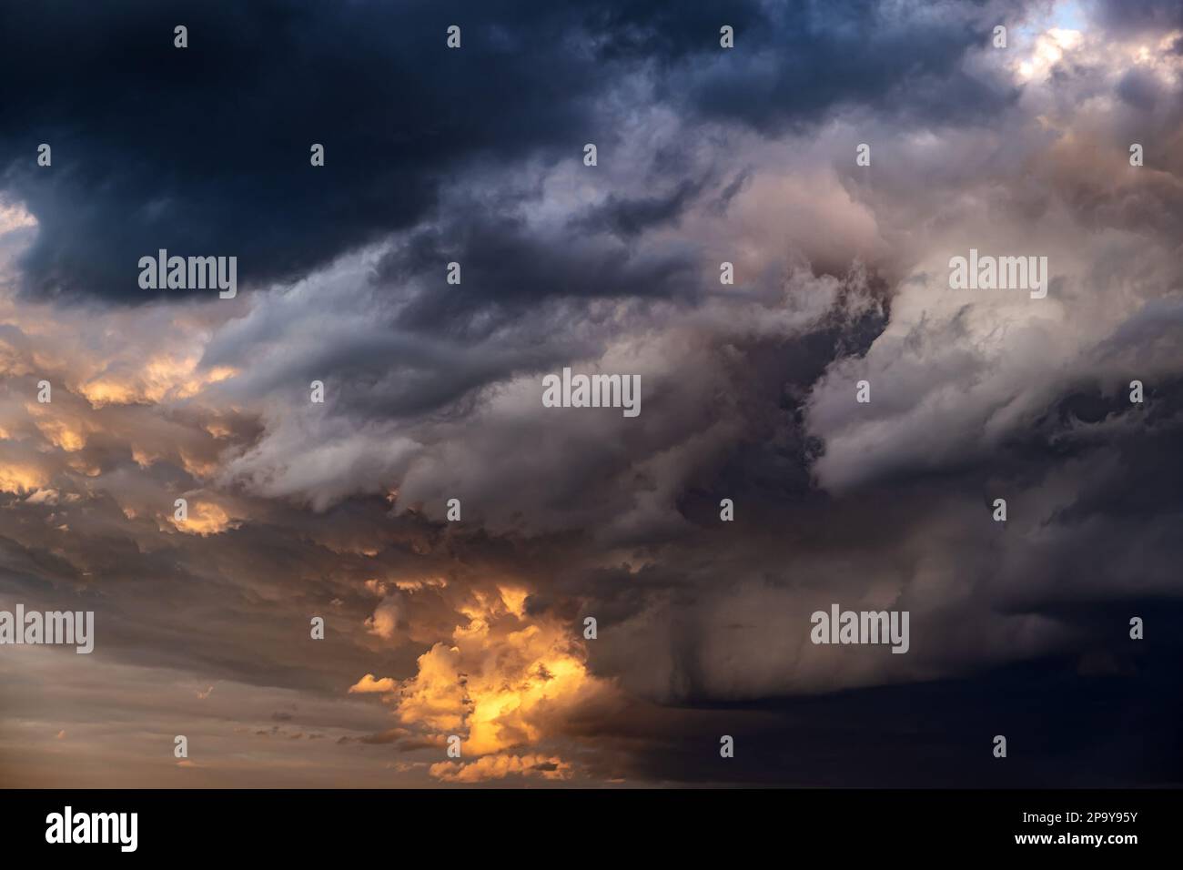 Dramatic Rain Clouds Background in the Stormy Weather Stock Photo - Alamy