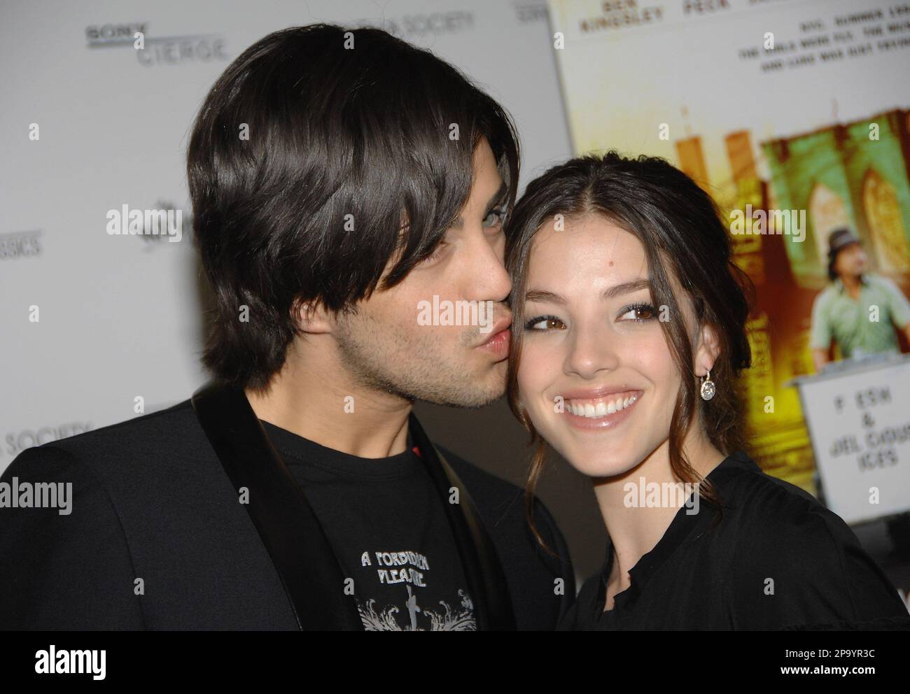 Aaron Yoo Girlfriend