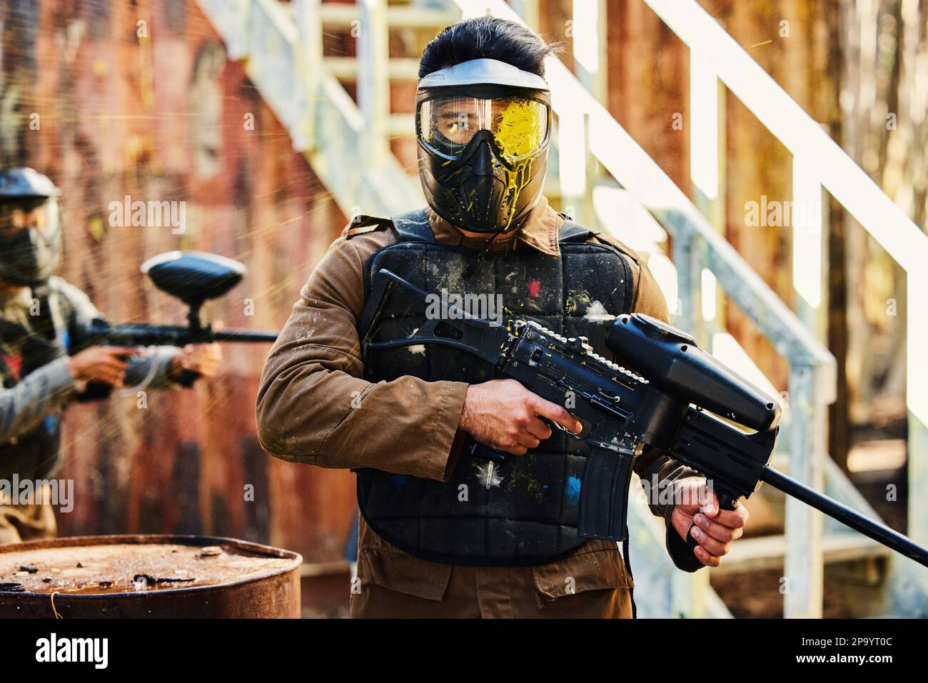 Man carrying gun hi-res stock photography and images - Alamy