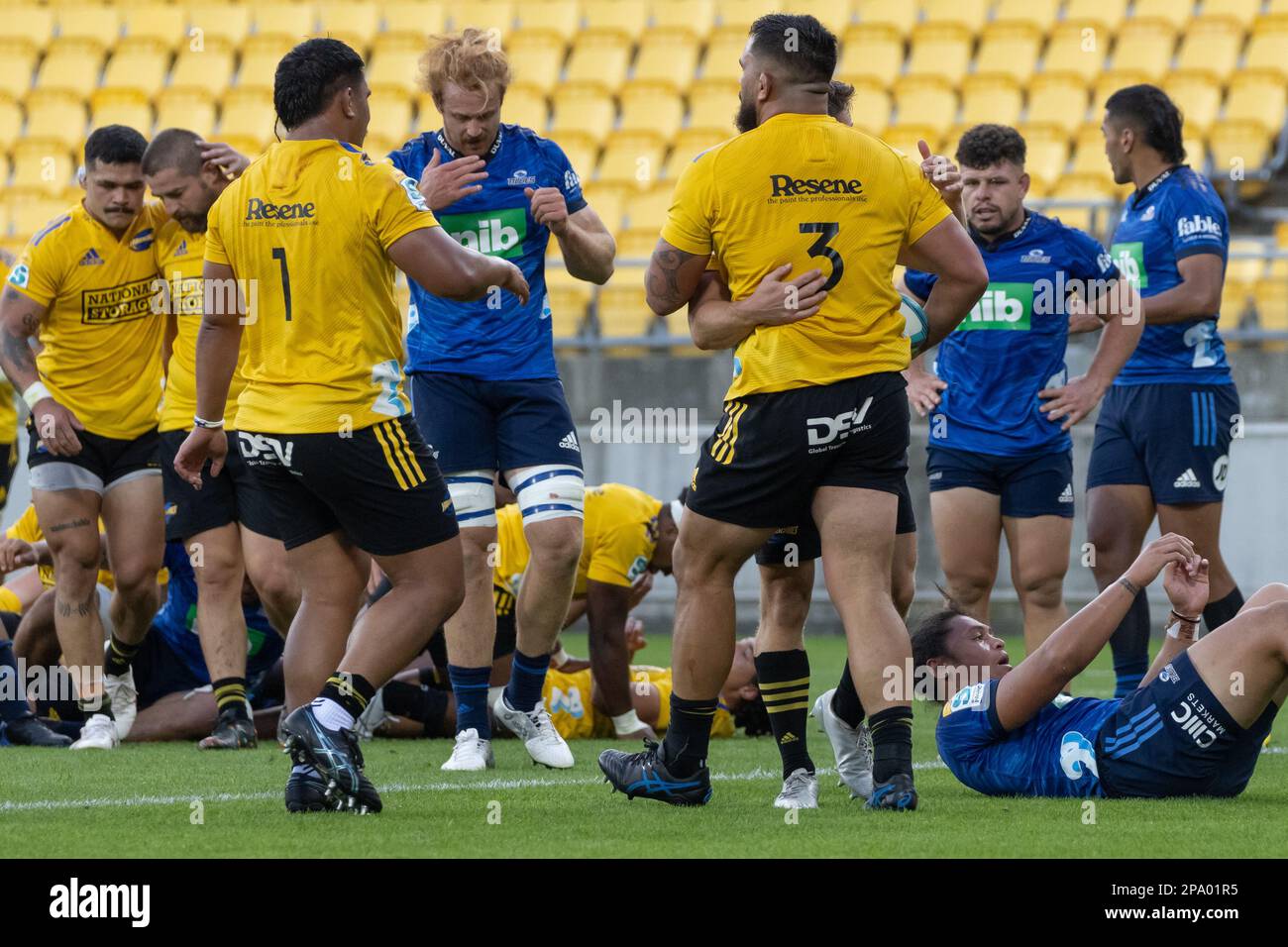 Tyrel lomax hurricanes hi-res stock photography and images - Alamy