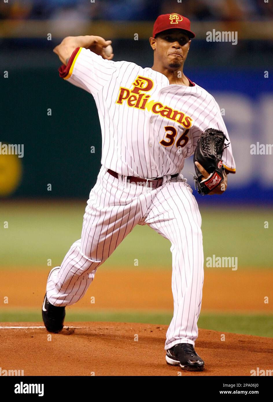 Tampa Bay Rays starting pitcher Edwin Jackson throws in the first ...