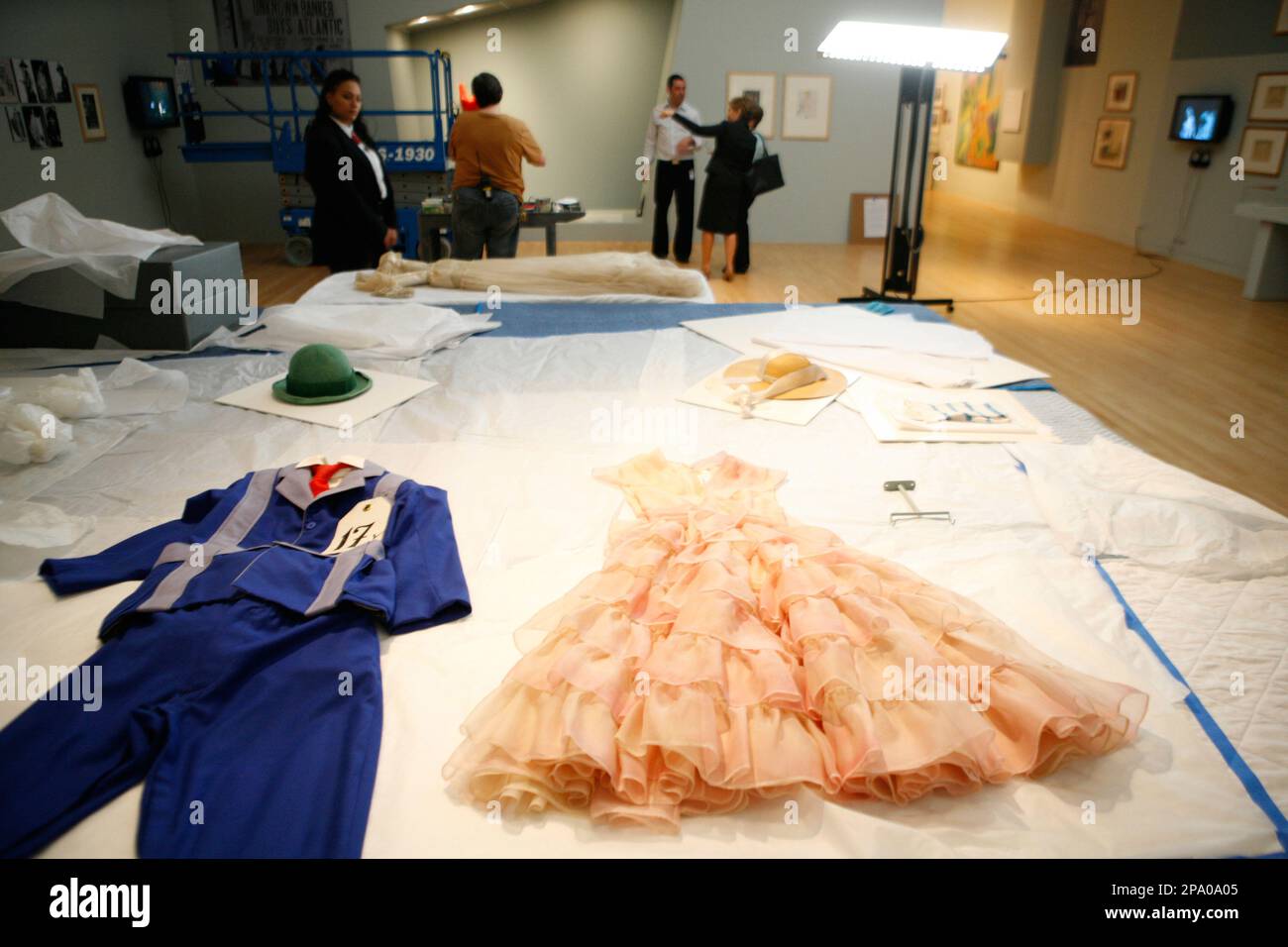 **ADVANCE FOR SUNDAY JUNE 22** ** FILE ** In this May 27, 2008 file ...