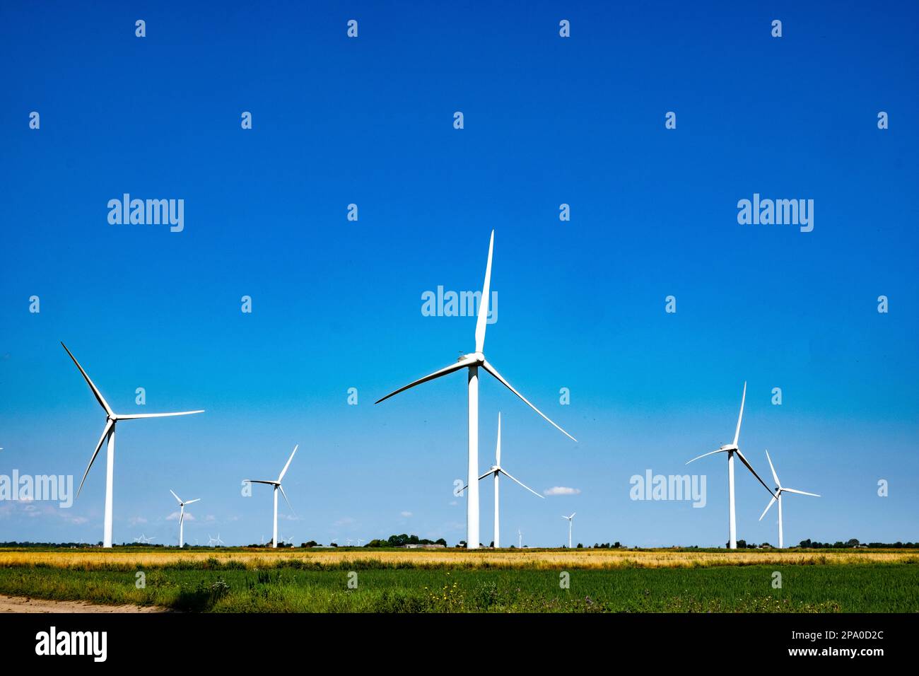 On shore British Windfarm Red tile Stock Photo - Alamy