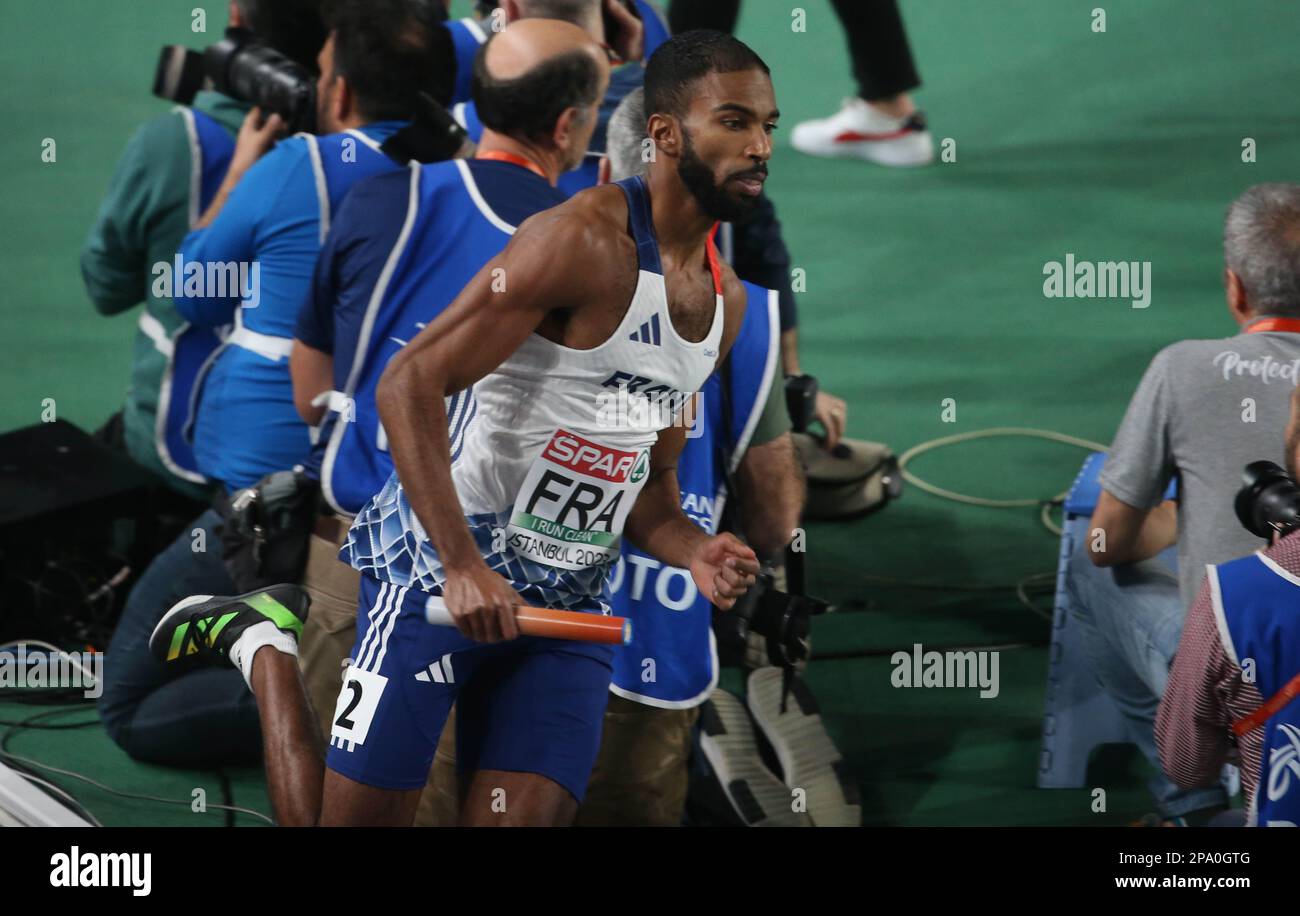 COROLLER Victor and Muhammad Abdallah KOUNTA of France 4 x 400m Relay ...