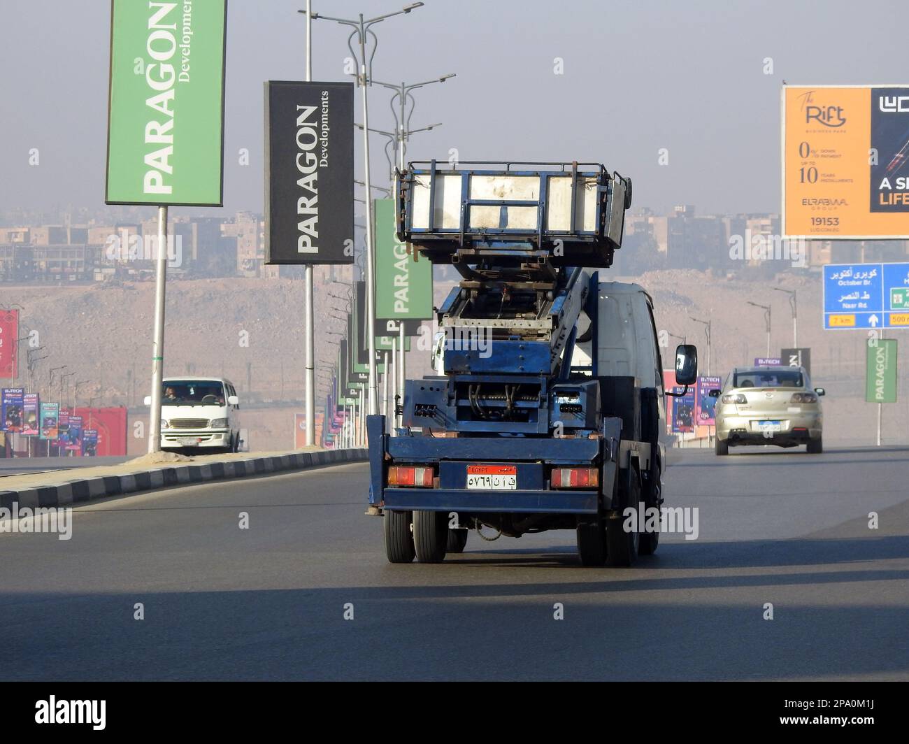 Arm extender hi-res stock photography and images - Alamy
