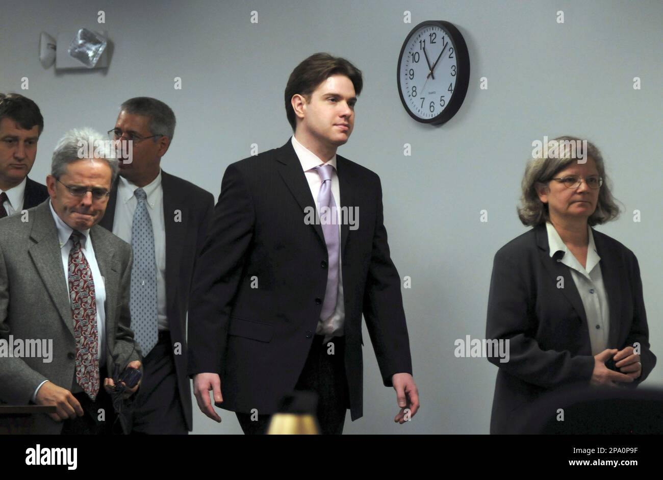 Neil Entwistle, center, and defense attorney Stephanie Page, right ...