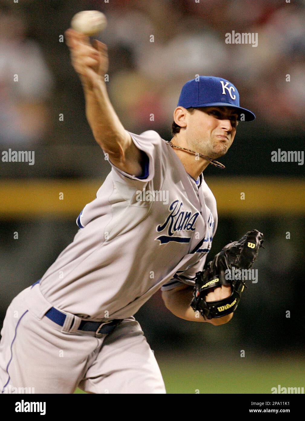 Kansas City Royals pitcher Luke Hochevar throws against the Arizona ...
