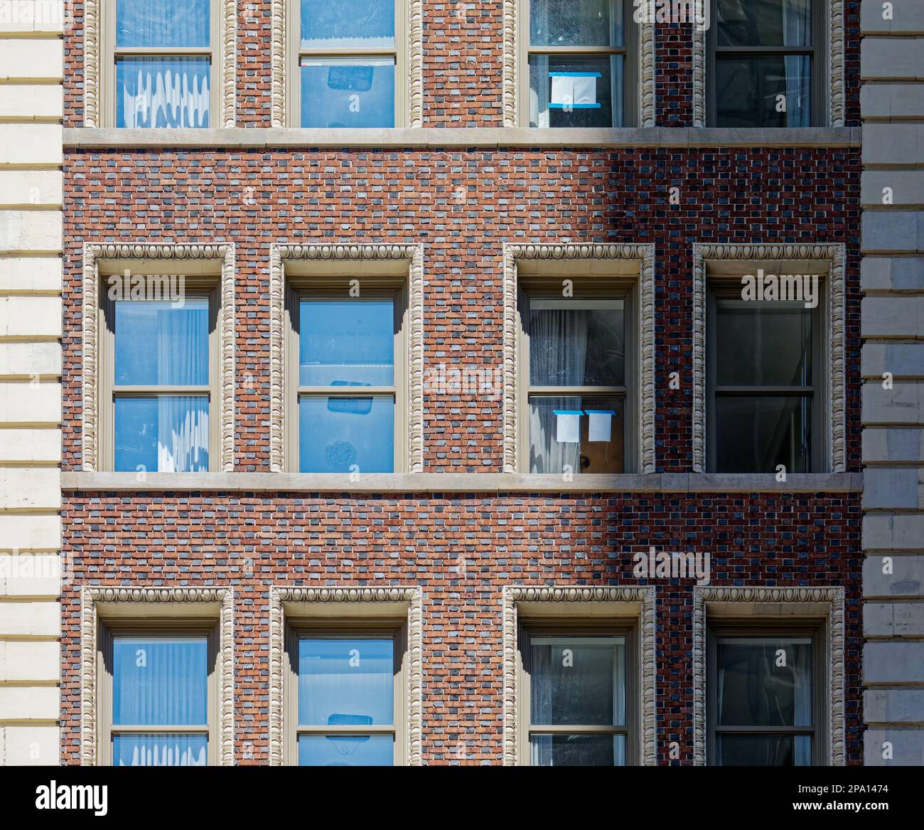 NYC Financial District: The Wall Street Hotel, one-time Tontine ...