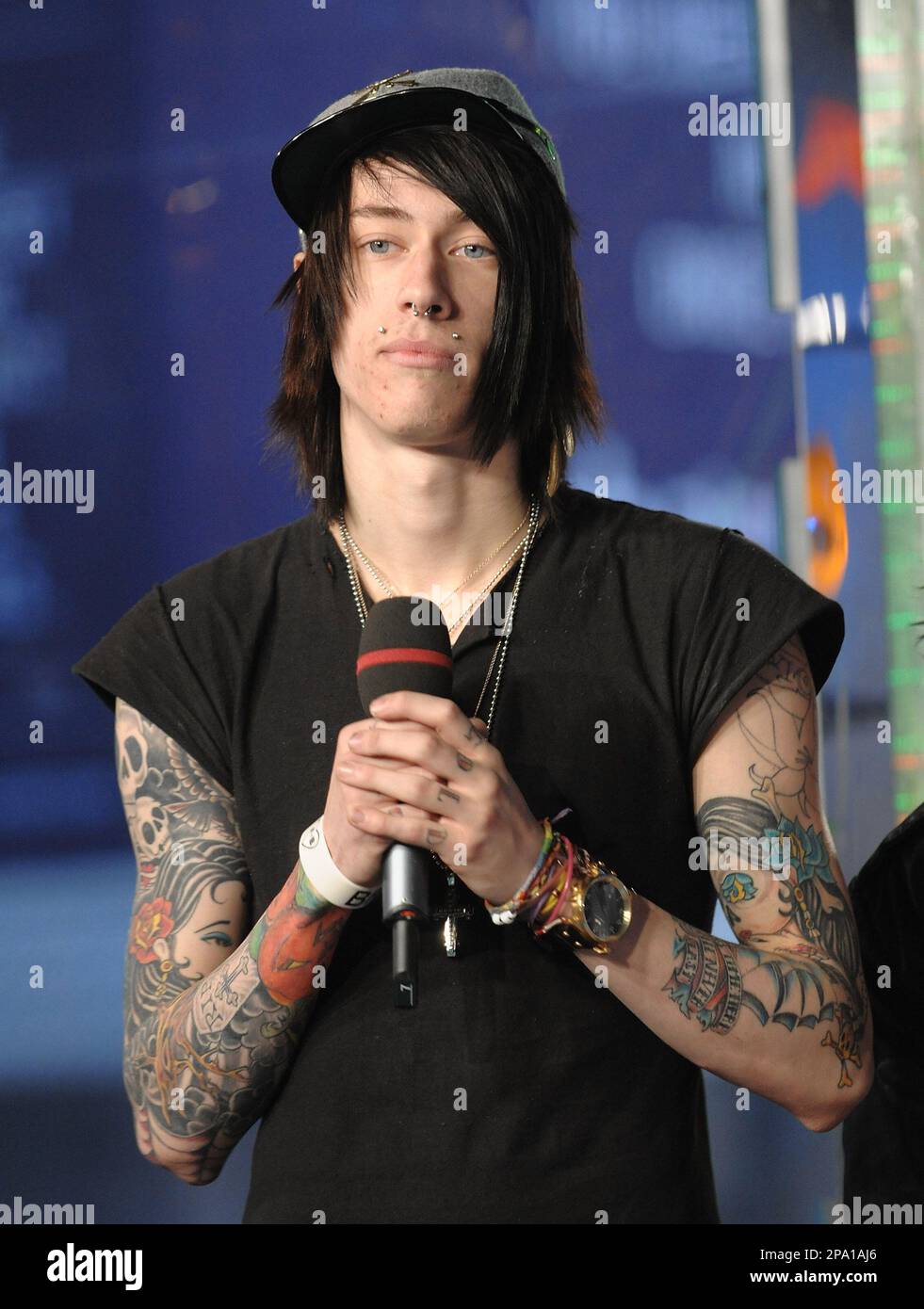 Metro Station band member Trace Cyrus makes an appearance on MTV's ...