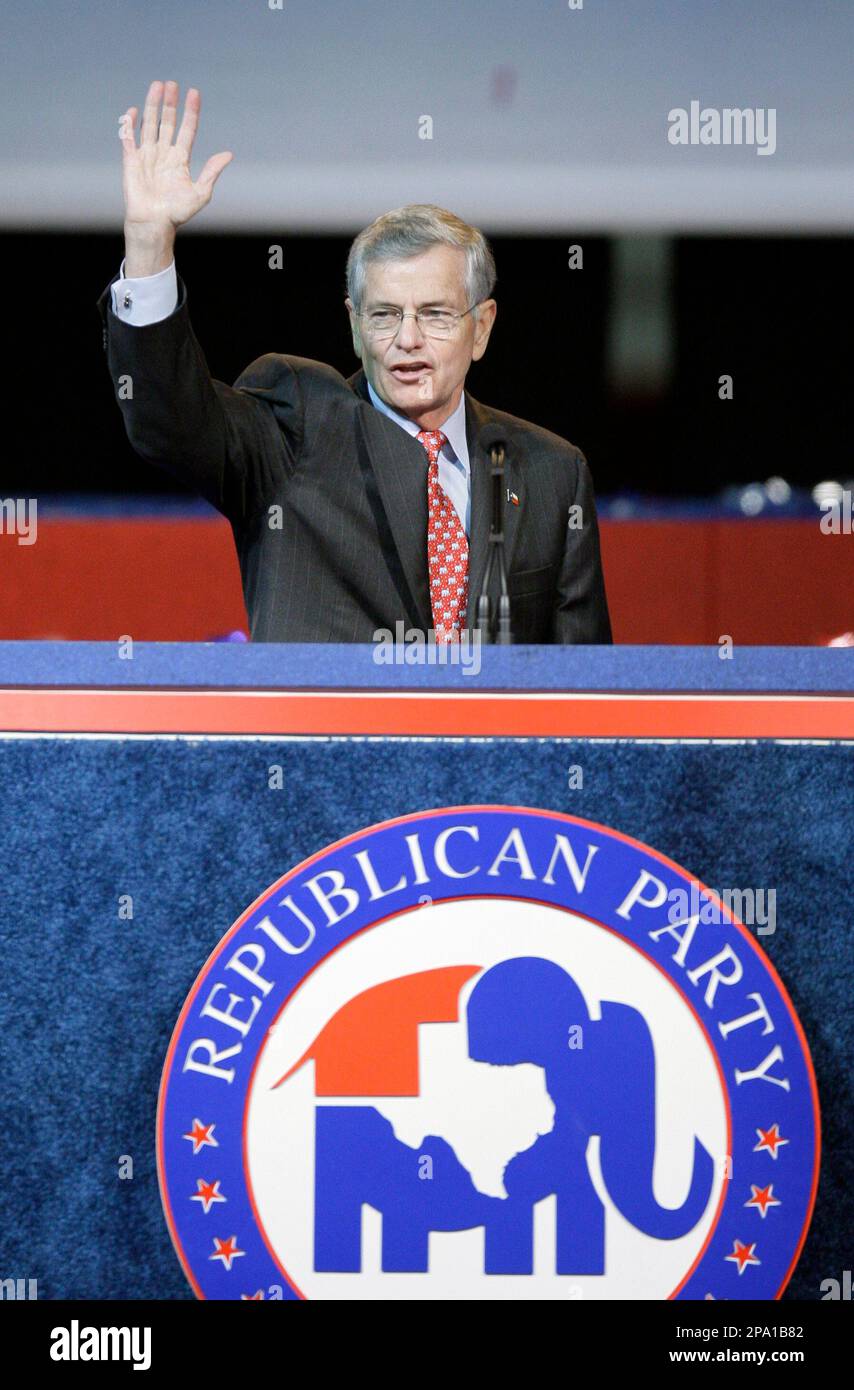 Texas Speaker of the House Tom Craddick speaks during the Texas ...