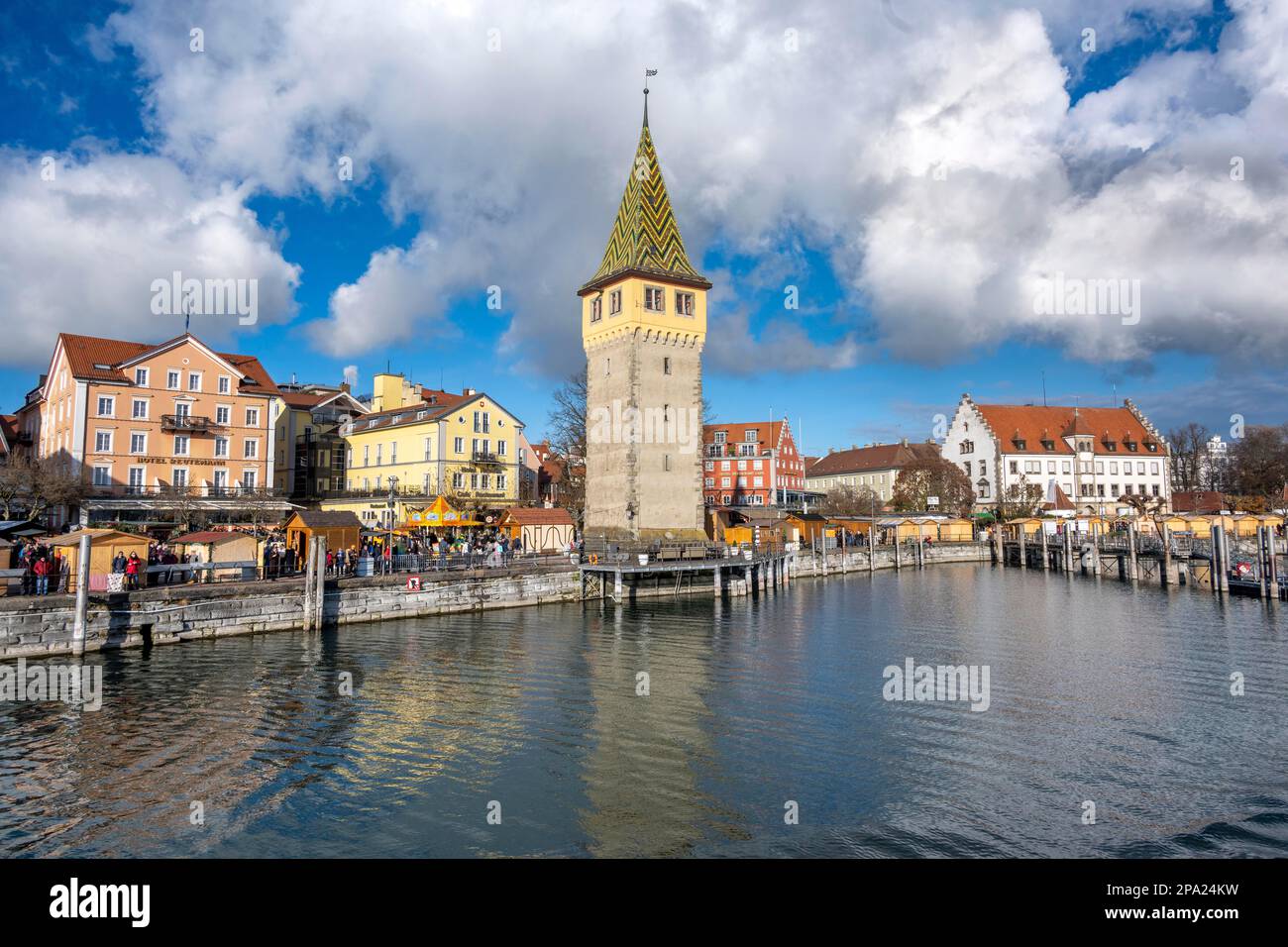 Harbour promenade with Mangturm, reflected in the lake, harbour, Lindau ...