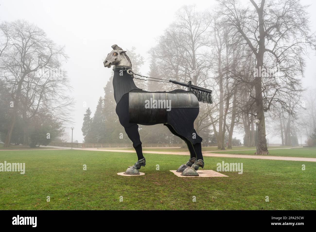 Musengaul Sculpture at Heidelberg Castle Gardens (Hortus Palatinus ...