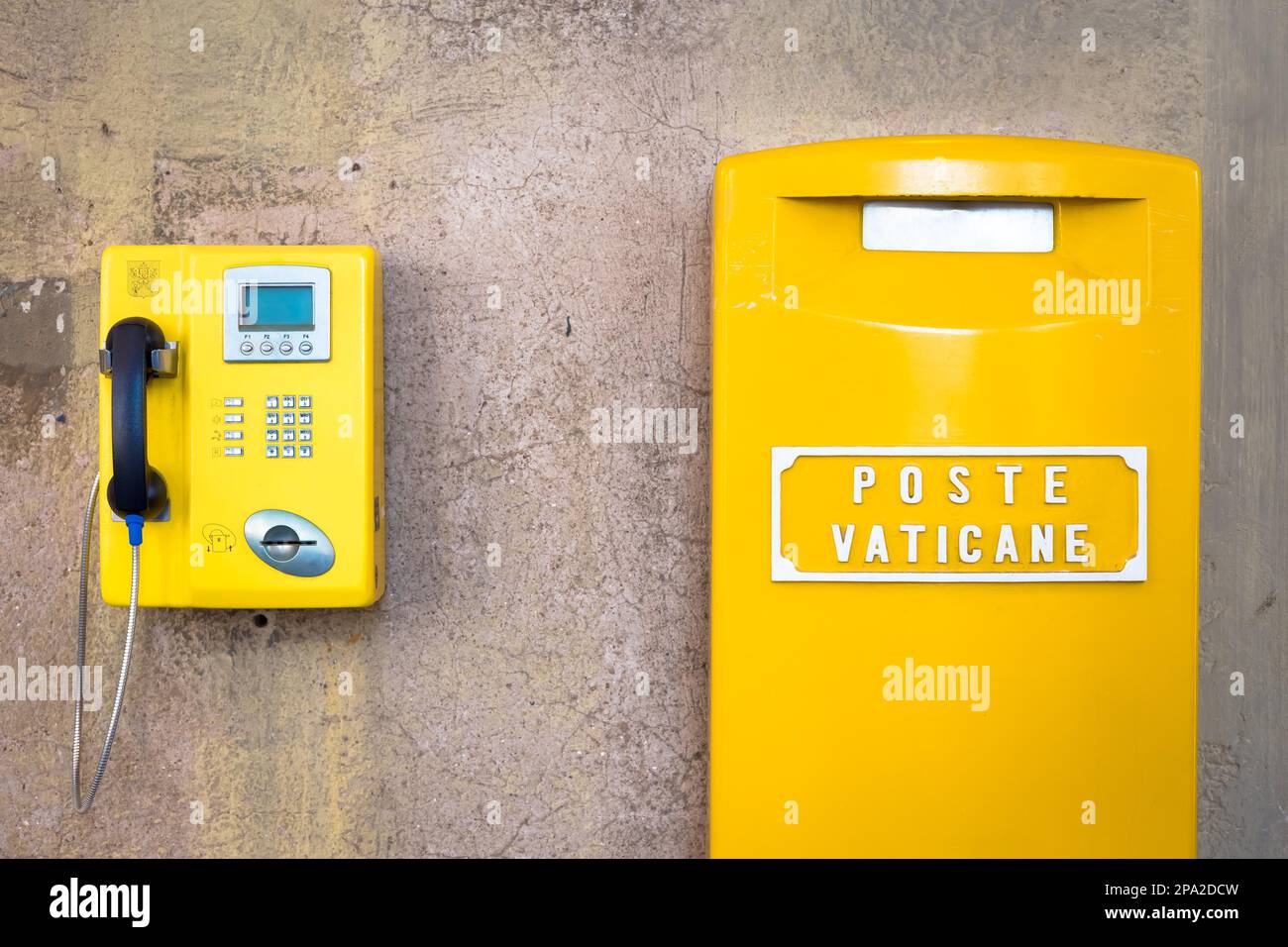 Vatican post box hi-res stock photography and images - Alamy
