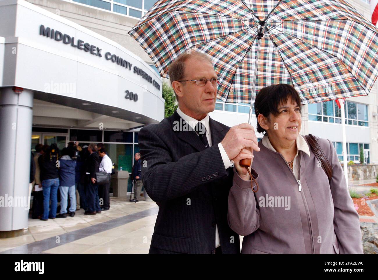 Cliff Entwistle, left, and Yvonne, right, parents of Neil Entwistle ...
