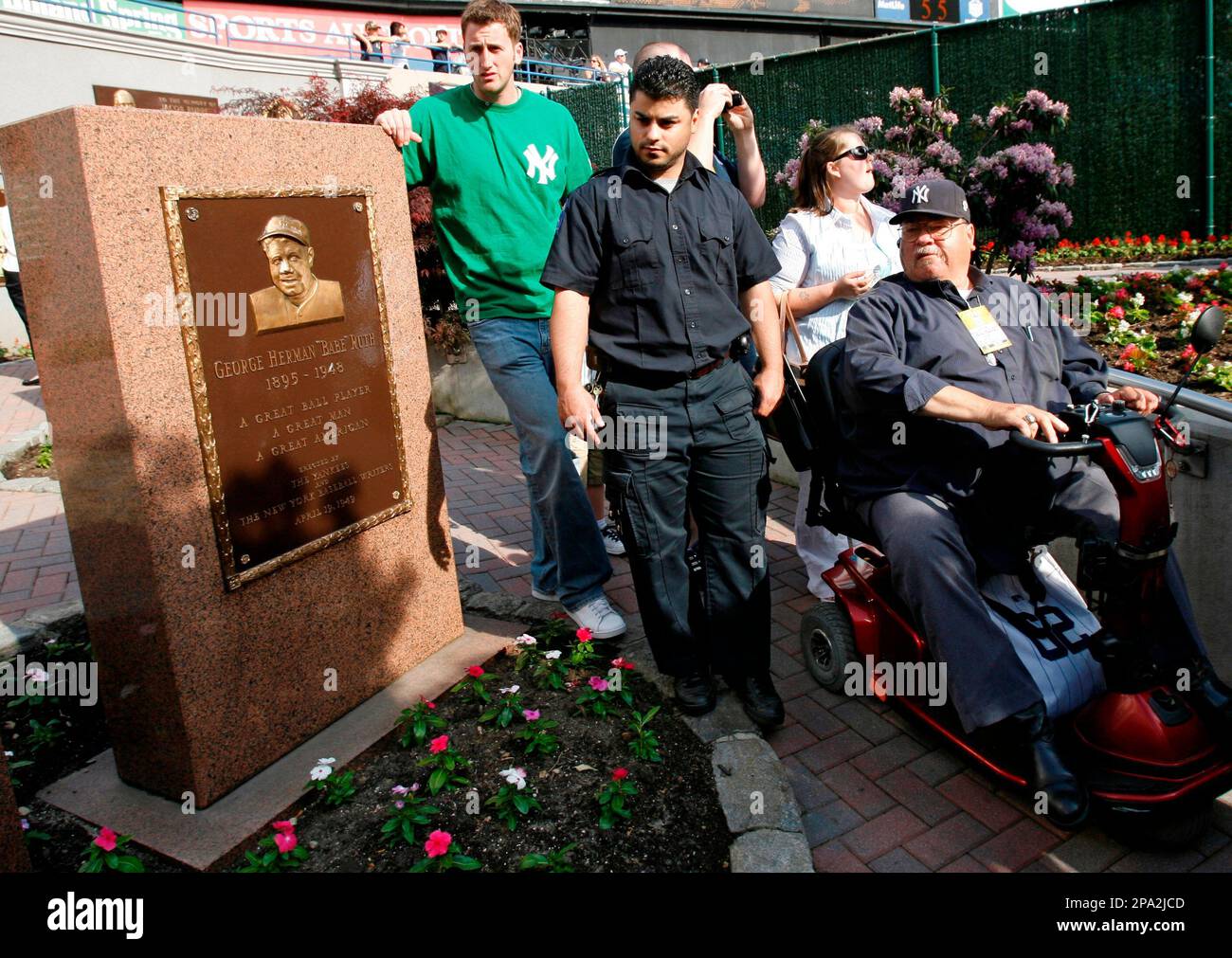 Harlan Chamberlain, right, father of New York Yankees pitcher Joba ...