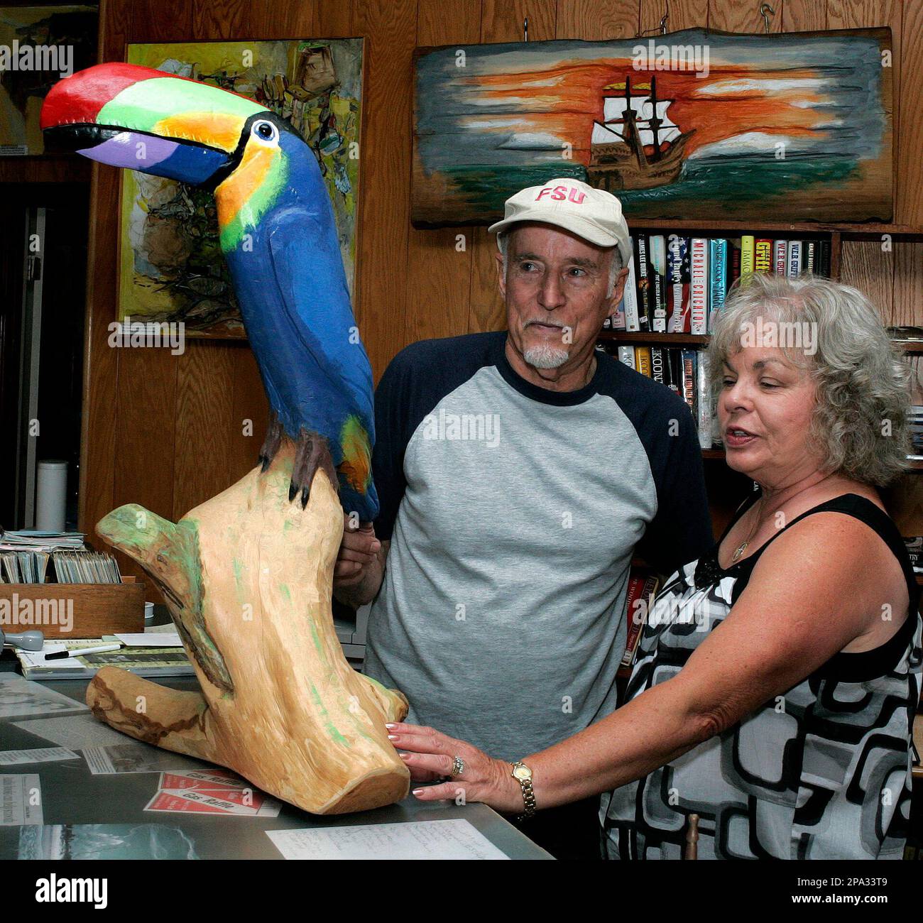 **ADVANCE FOR WEEKEND EDITIONS MAY 31- JUNE 1 ** Woodcarver Ed Moberly ...
