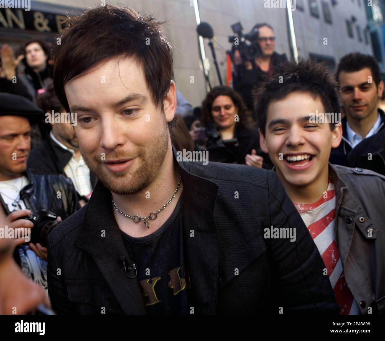 "American Idol" winner David Cook, left, and runner-up David Archuleta ...
