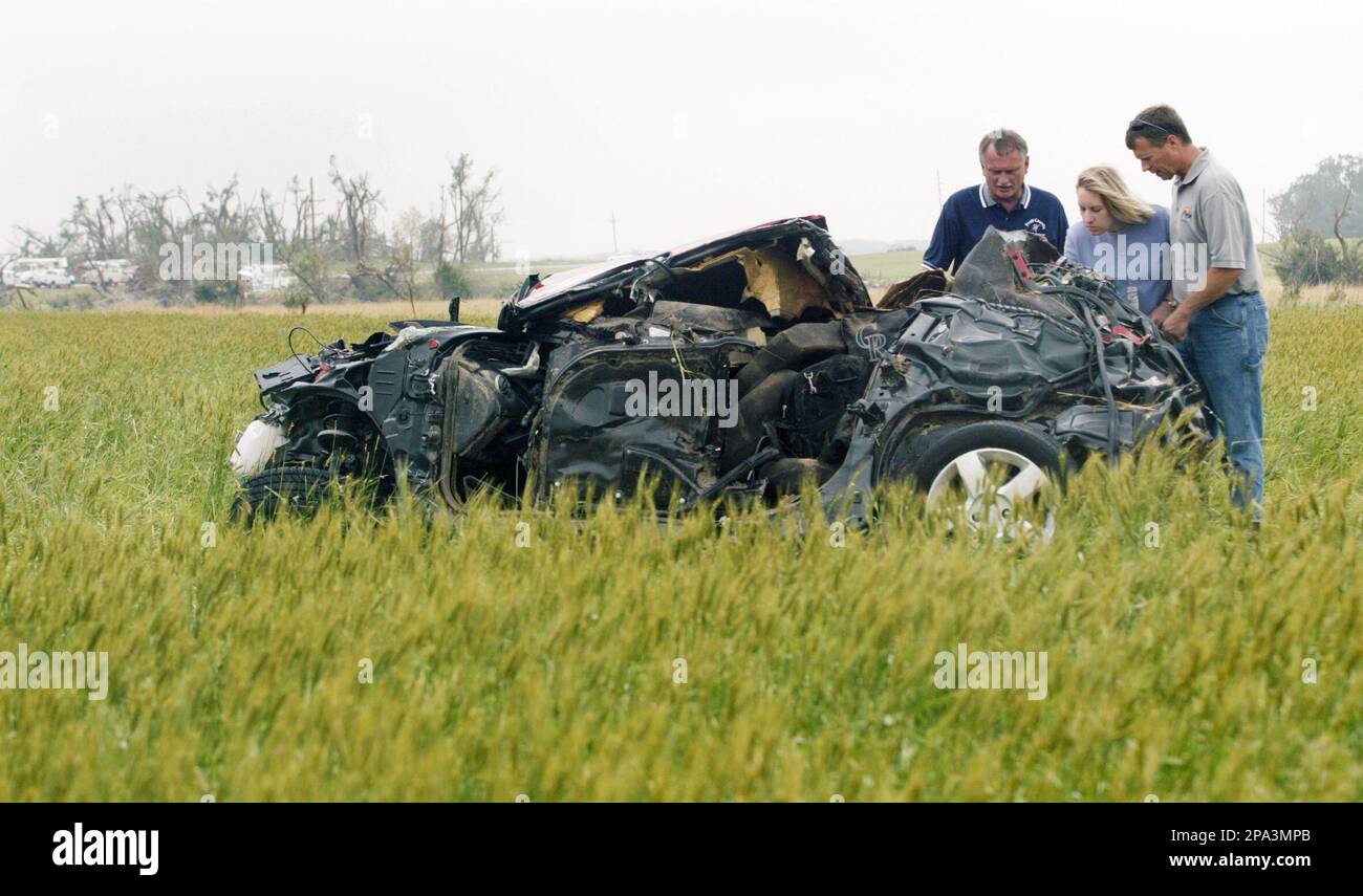 Pratt County Emergency Management Director Mark McManaman, left, and ...