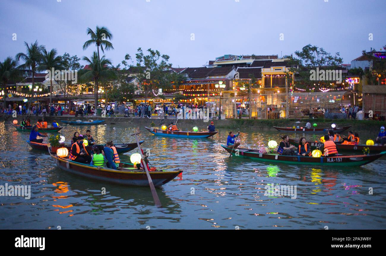 Vietnam, Hoi An, boats, people, Thu Bon River Stock Photo - Alamy