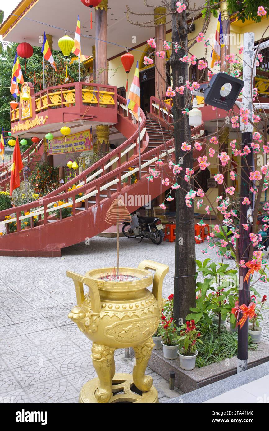 Tam bao temple hi-res stock photography and images - Alamy