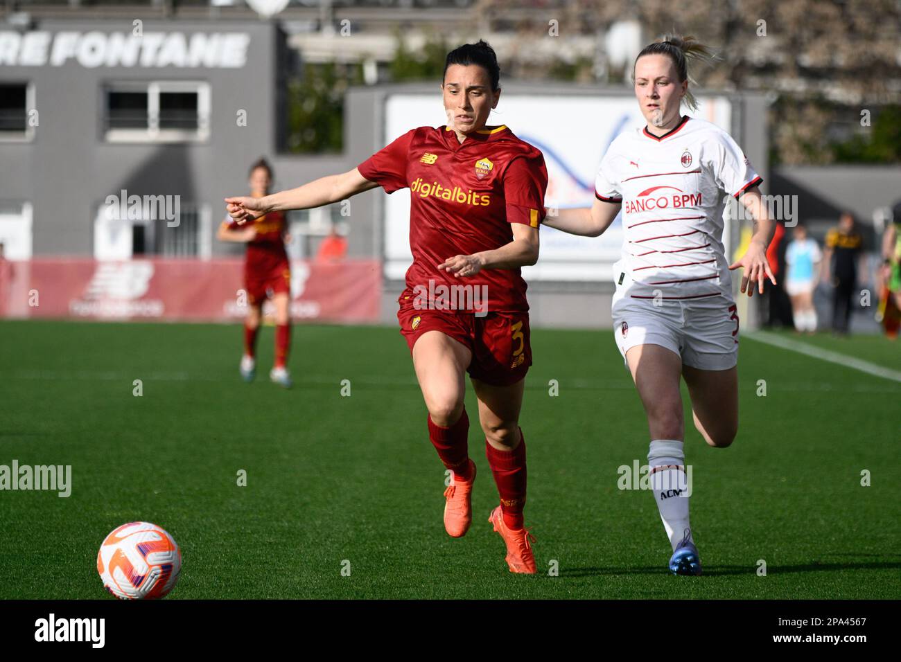 Women sara hi-res stock photography and images - Alamy