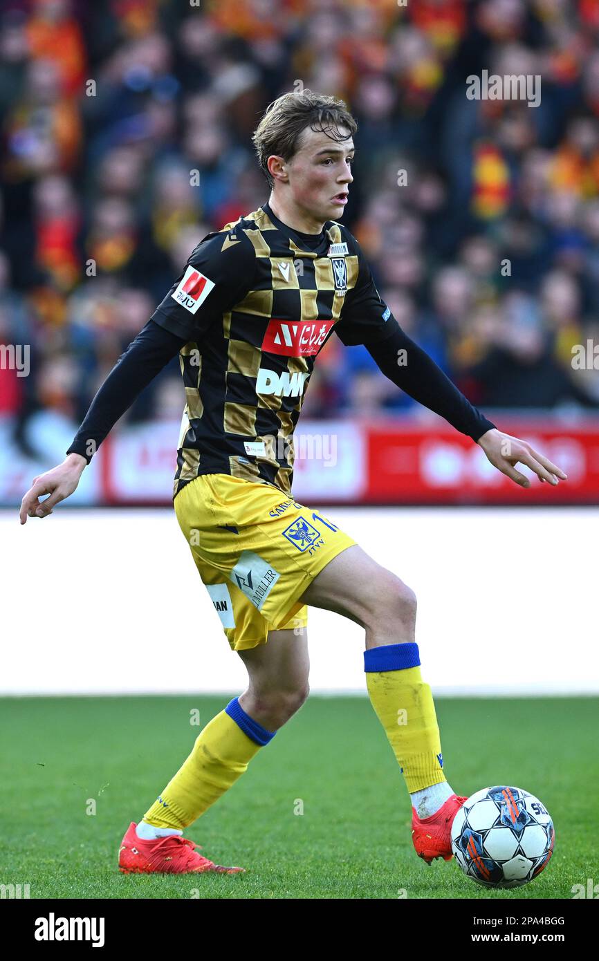 Matte smets hi-res stock photography and images - Alamy