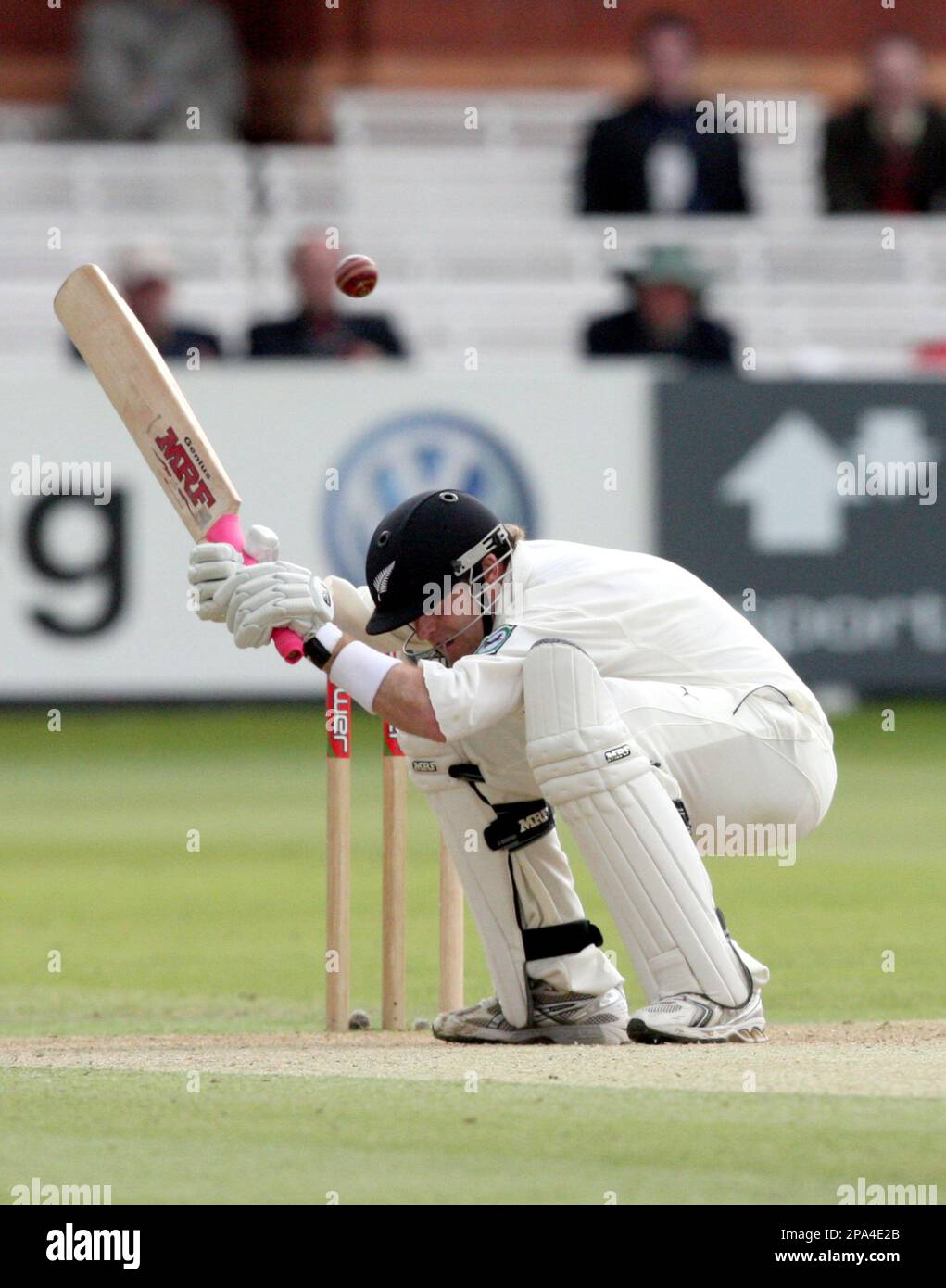 New Zealand's Jamie How avoids a short ball from England's Ryan ...
