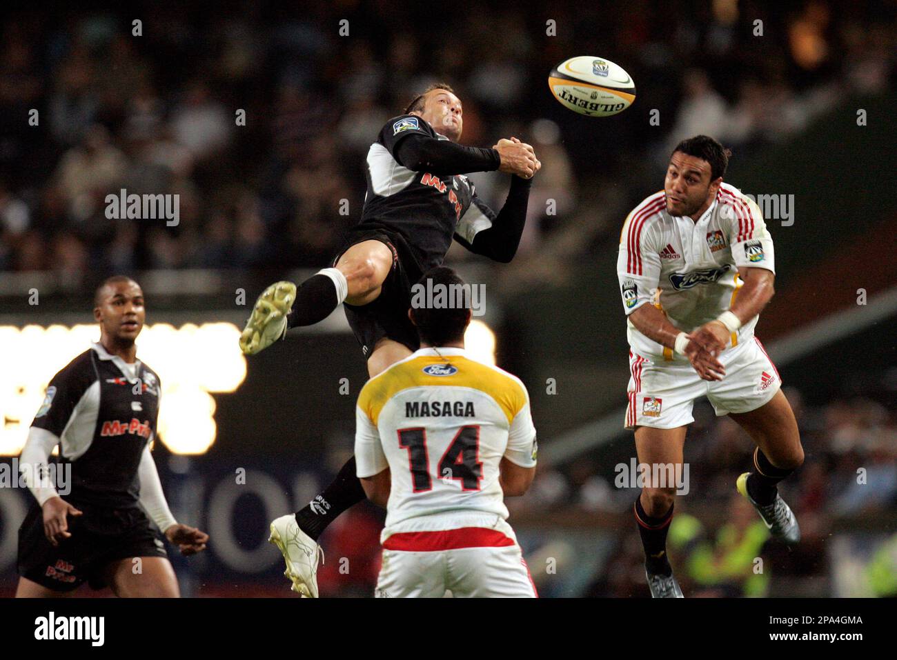South Africa's Sharks Stefan Terblanche, top left, and the New Zealand ...